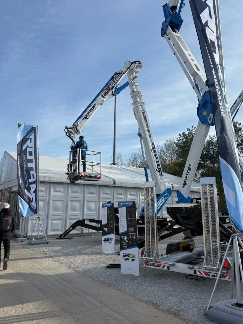 Socage à Bauma 2025 : MySocage, la série Speed et la gamme Raptor ...